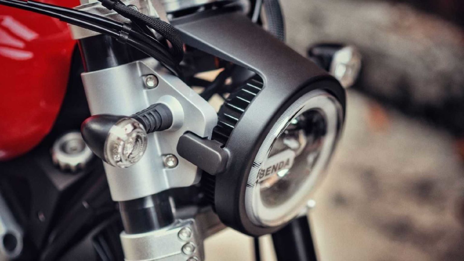 Benda BD300 Sporty in arrivo a maggio: ecco cosa attendersi