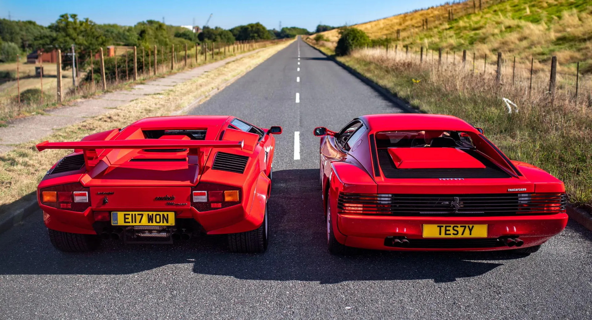 Ferrari Testarossa vs Lamborghini Countach: il video della sfida
