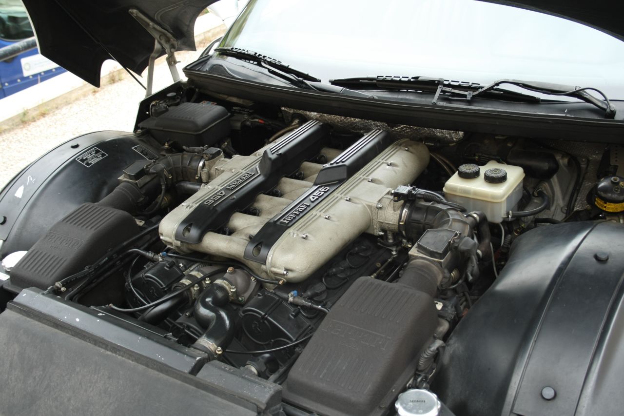 Dal Colombo all'F140, la gloriosa storia dei V12 Ferrari