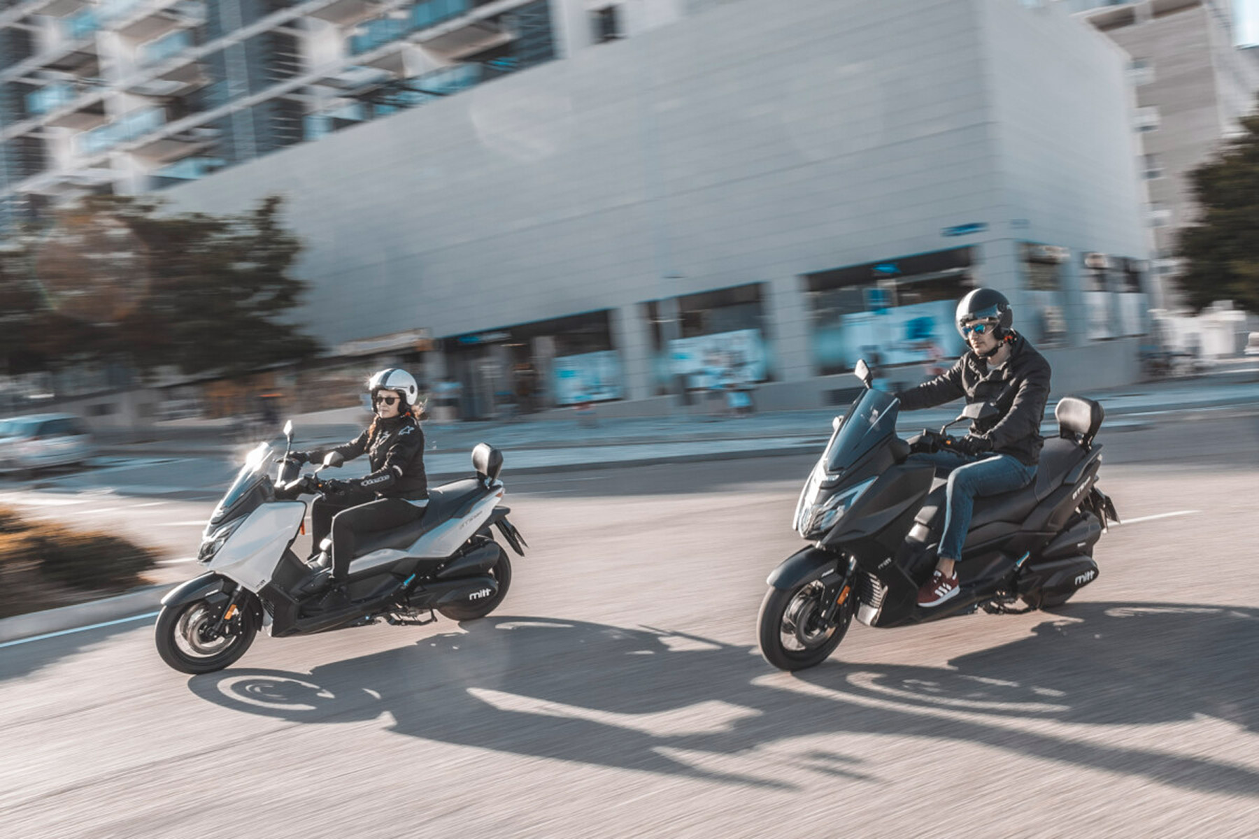 Mitt presenta il nuovo scooter 330 GTS da 4.000 euro