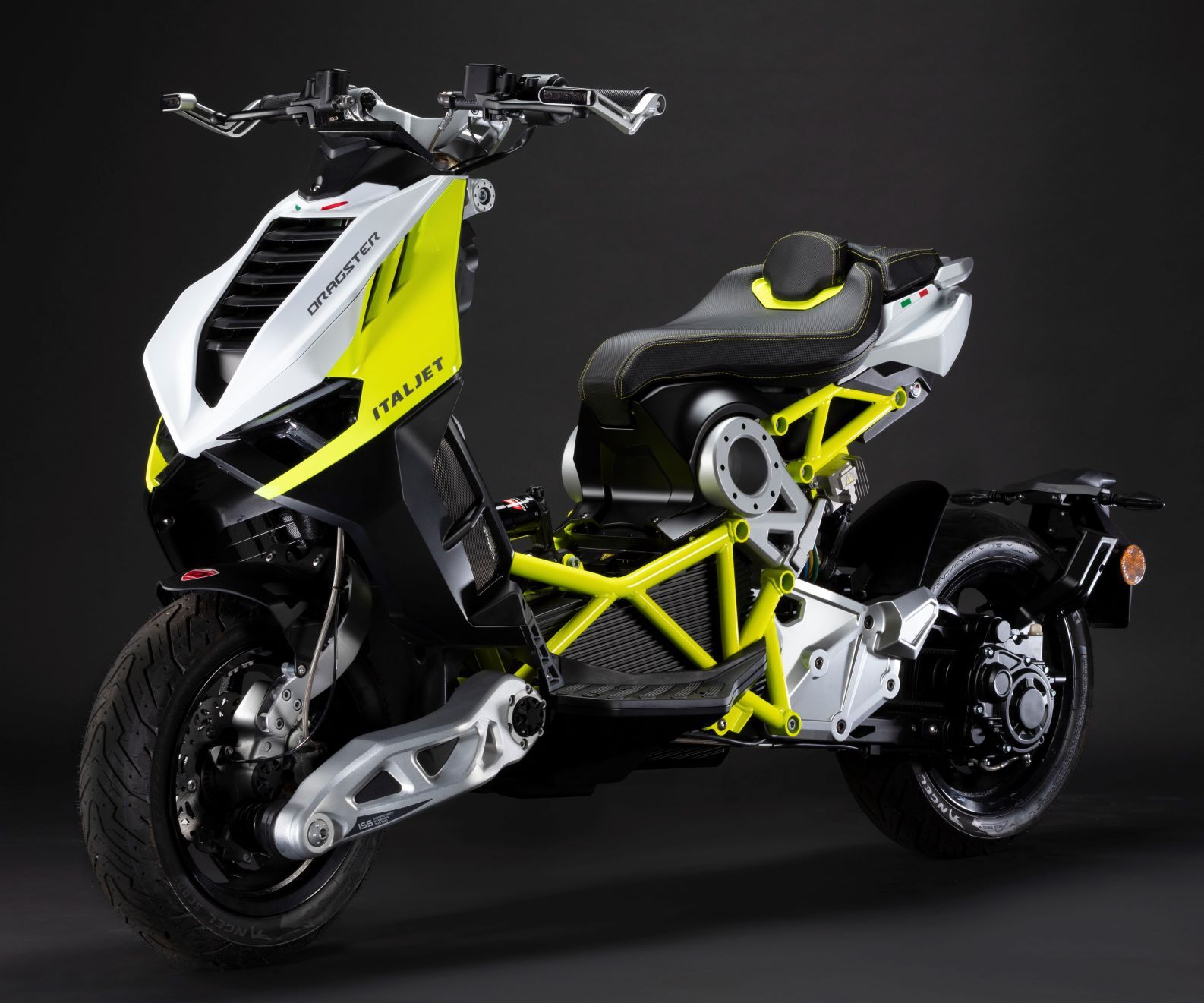 Italjet mostra per la prima volta il Dragster elettrico