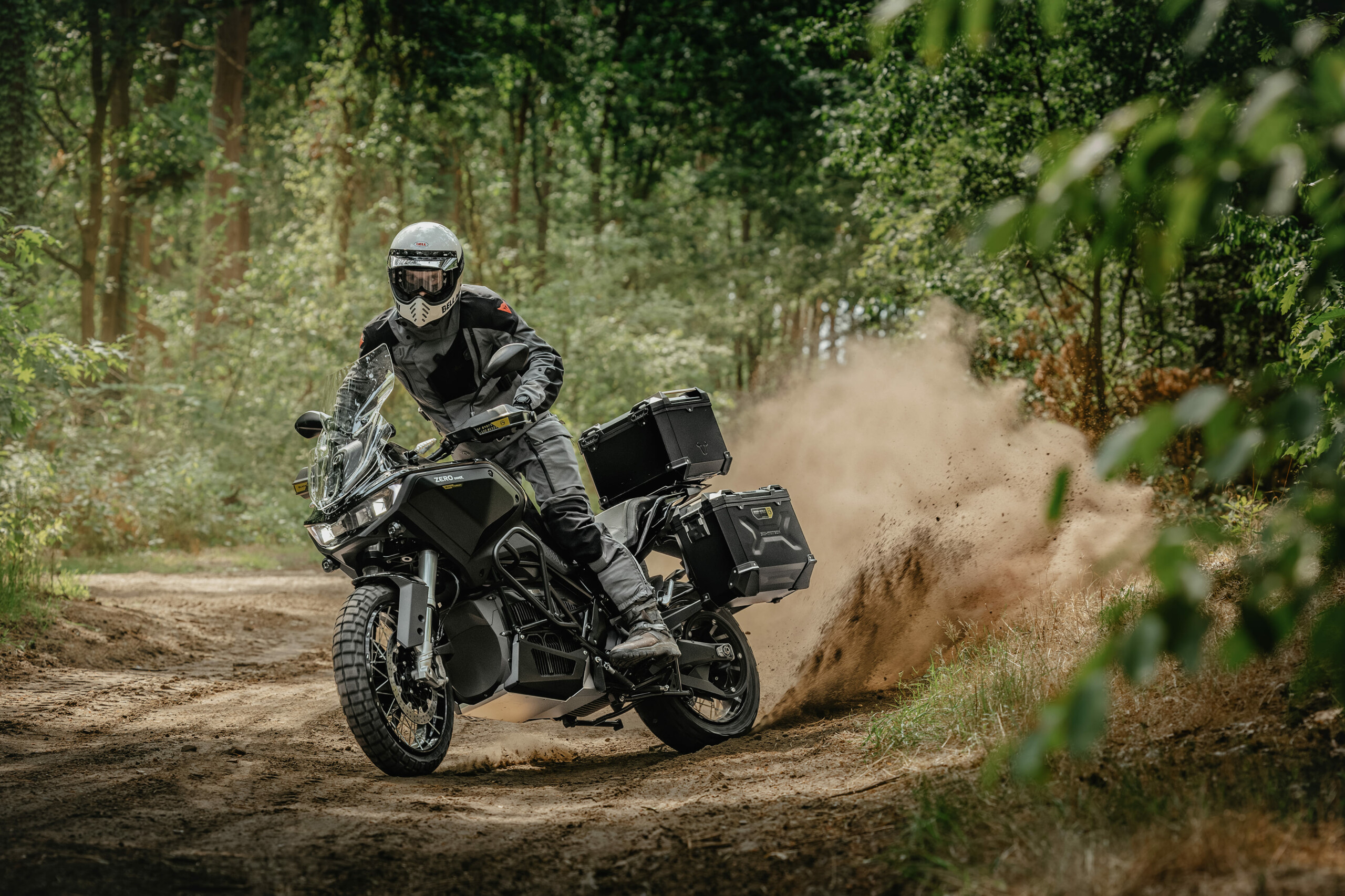 Zero Motorcycles presenta la nuova gamma elettriche 2024 all’EICMA