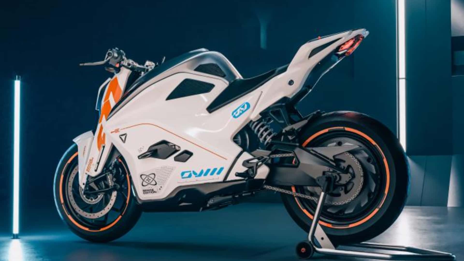 La moto elettrica indiana Ultraviolette F77 è pronta al debutto europeo